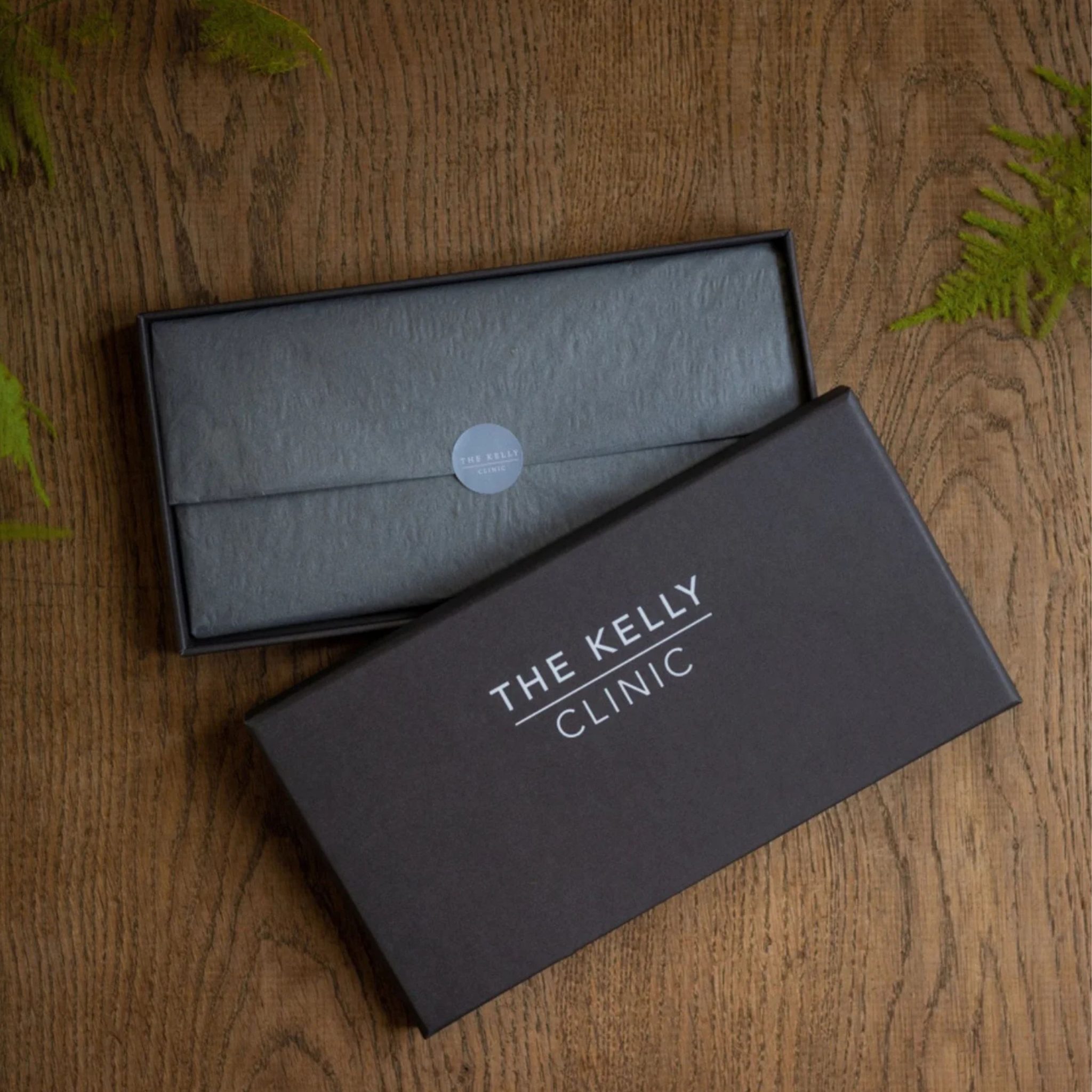 Step Into Christmas Red Carpet-Ready with Party Season Treatments at ...
